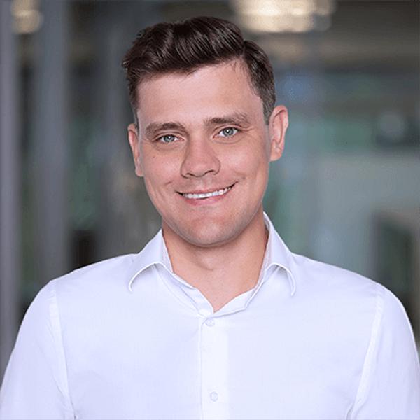 Egor Abramov's Investing Profile - Fort Ross Ventures Principal | Signal