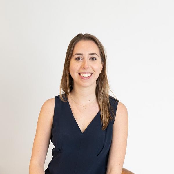 Rose Davis Investing Profile Firstminute Capital Associate Signal