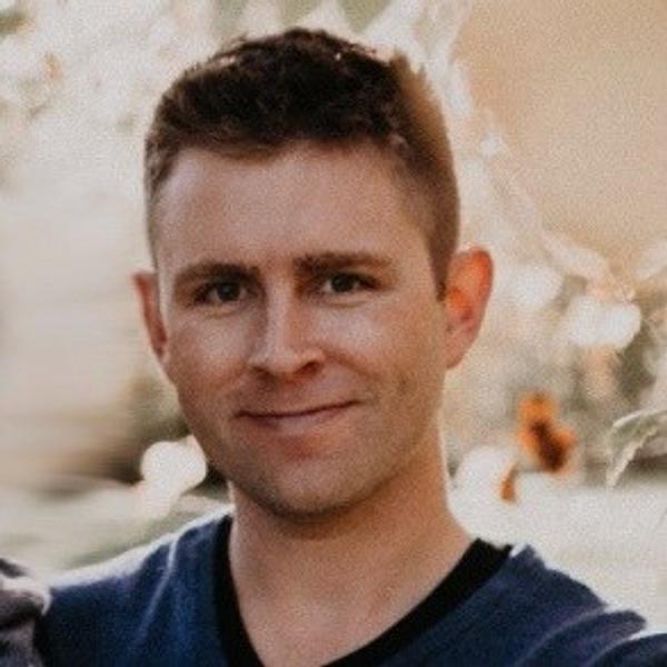 Taylor Halliday's Investing Profile - Pioneer Fund Venture Partner | Signal