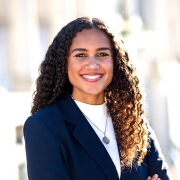 Alyssa Jones' Investing Profile - LvlUp Ventures Scout | Signal