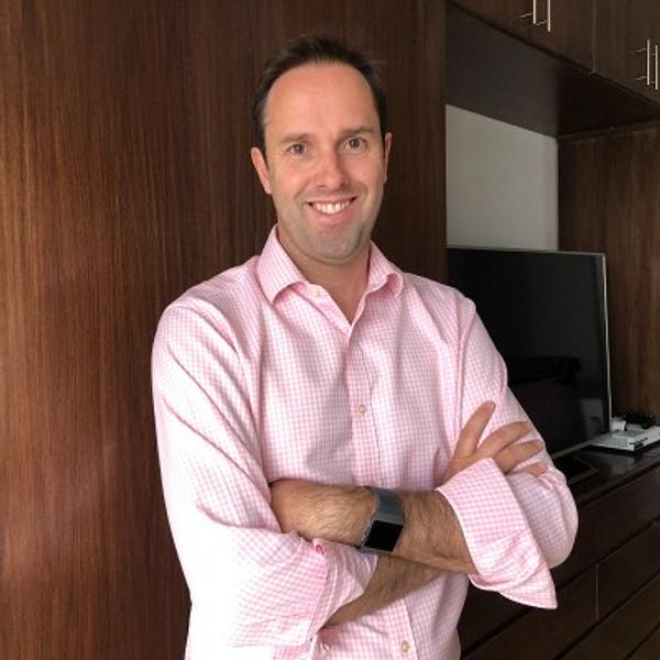 Martin Schrimpff's Investing Profile - Angel | Signal